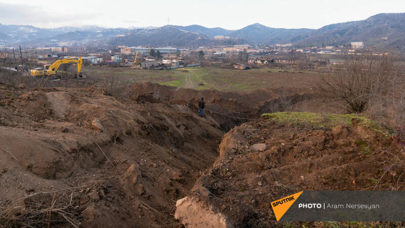 Qafan Azərbaycana təhvil verildi, biz gedirik: erməni əsgərlər bölgəni ...